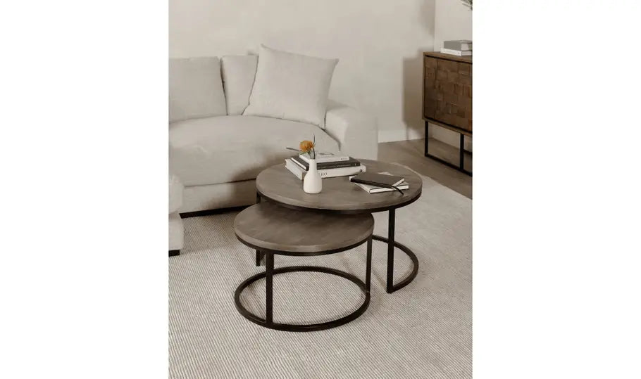Quinn Round Nesting Coffee Tables Set Of Two – Spacejoy